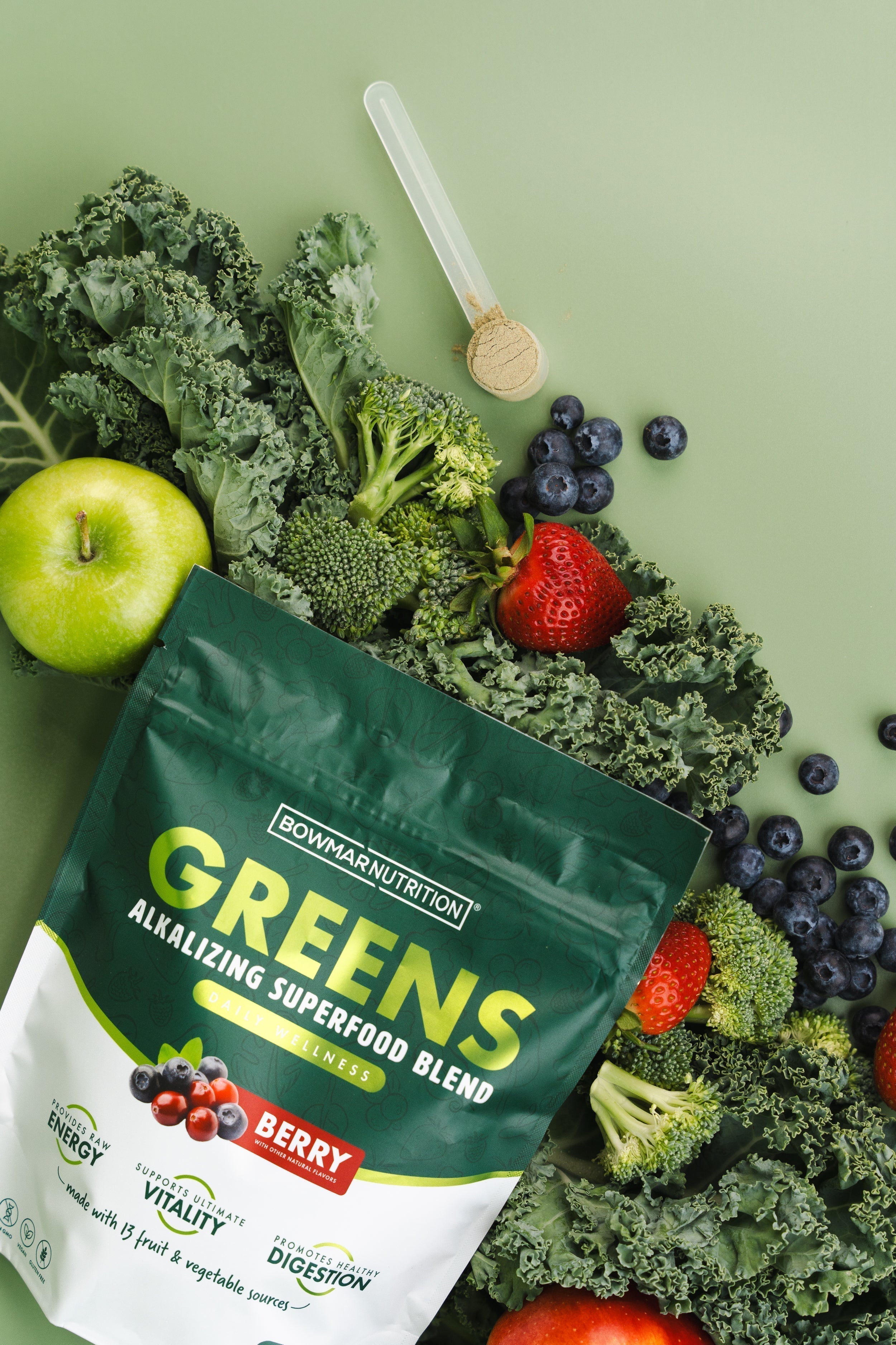 What’s Inside Berry Greens? The Superfoods Powering Your Daily Boost